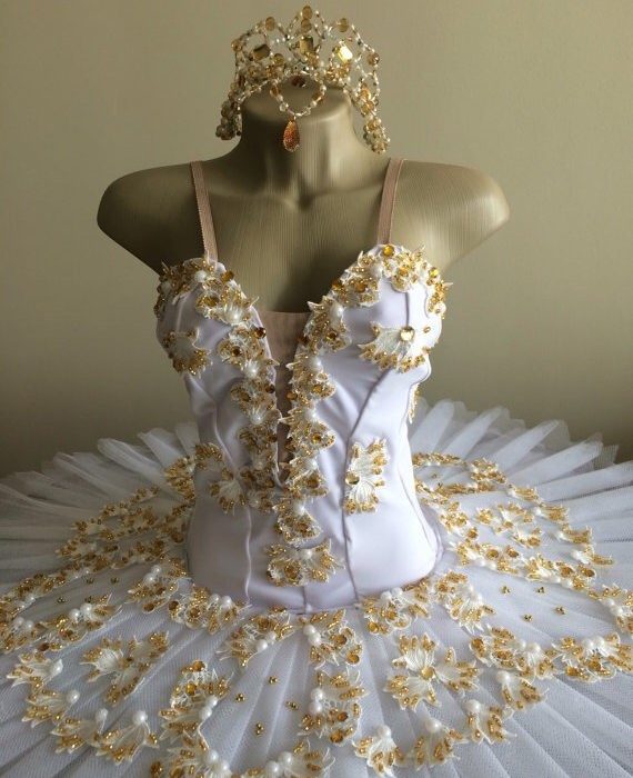 Aurora Wedding tutu | Twirling Ballerinas